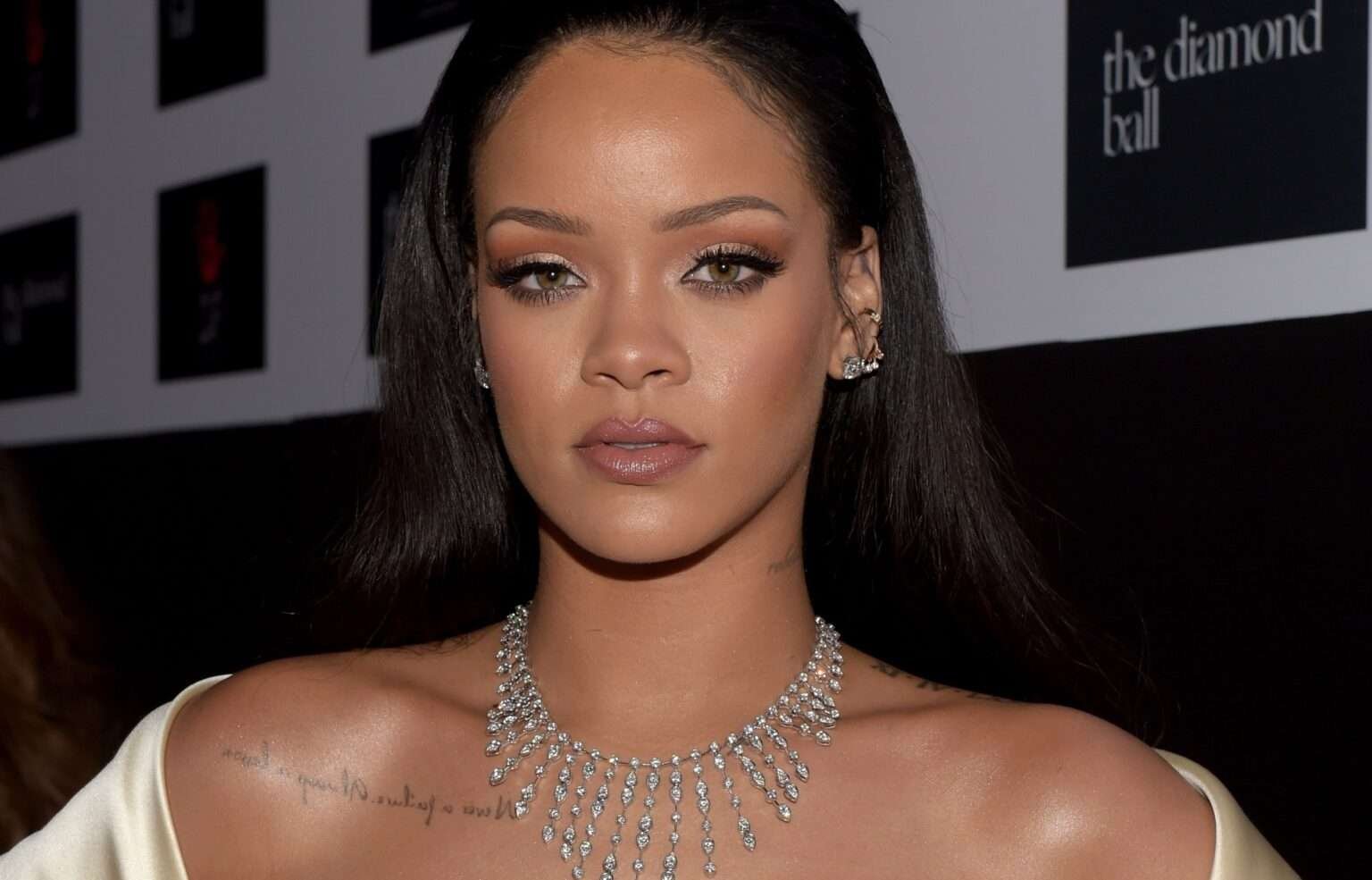 Rihanna's Fenty Beauty Sponsors WNBA's New York Liberty